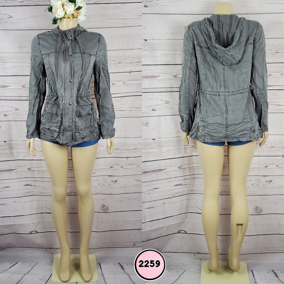 Max Jeans | Jackets & Coats | Max Jeans Small Hooded Jacket 5 For 2 ...